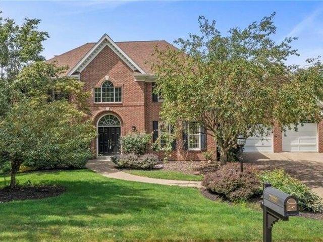 house with 5 bedroom, Pittsburgh PA DLS88247466