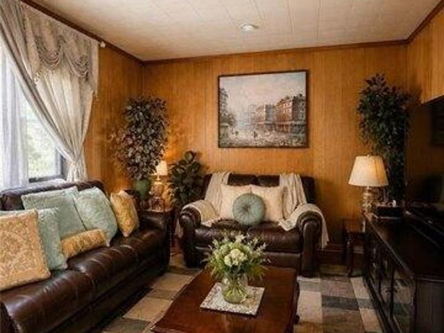 house with 5 bedroom, Pittsburgh PA ES104906094