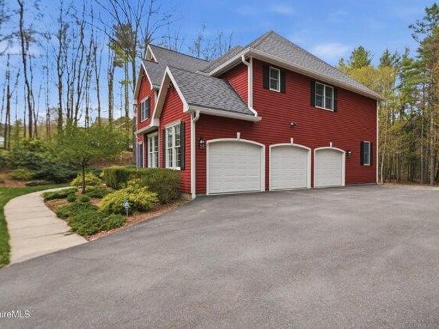 house with 5 bedroom, Pittsfield MA DS102211436