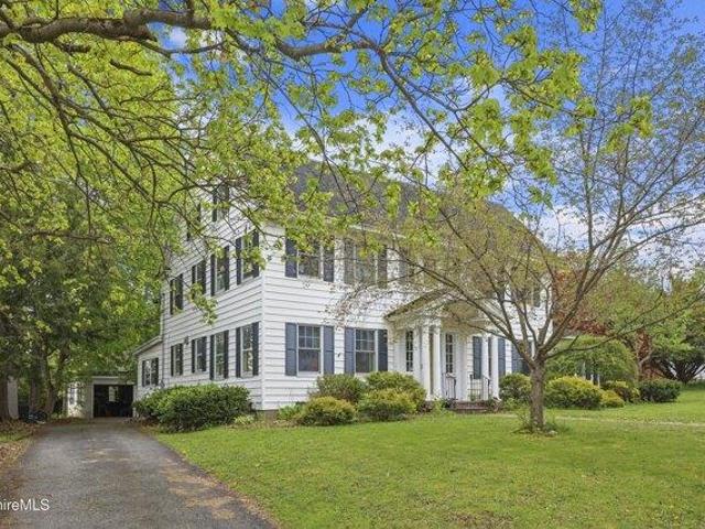 house with 5 bedroom, Pittsfield MA DS102447002