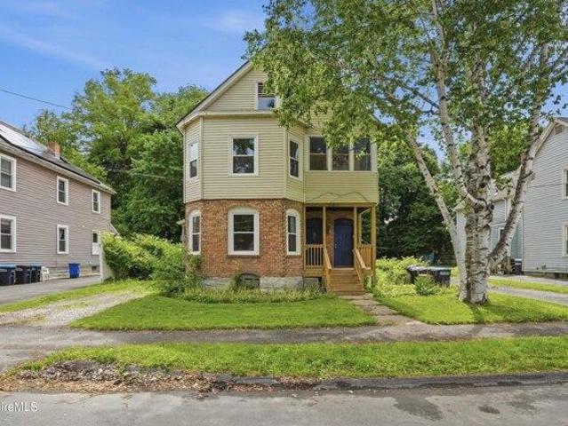 house with 5 bedroom, Pittsfield MA DS102959143