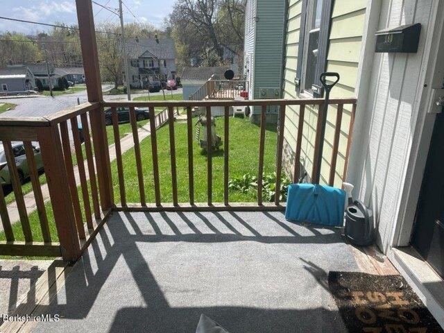 house with 5 bedroom, Pittsfield MA ES104150828