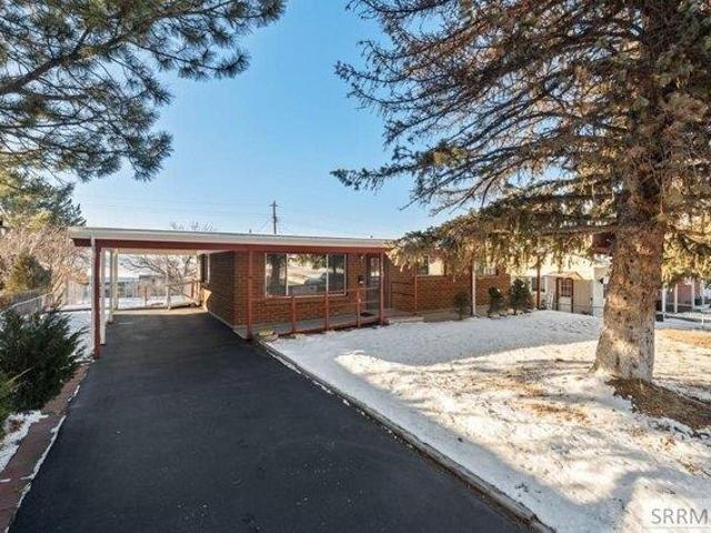 house with 5 bedroom, Pocatello ID DS89619822