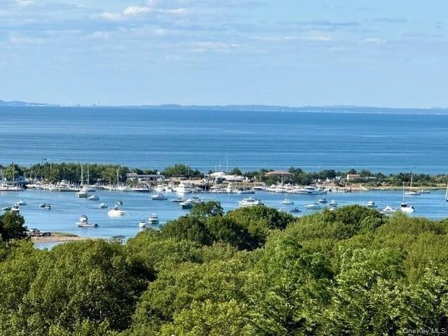 house with 5 bedroom, Port Jefferson NY DS103626257