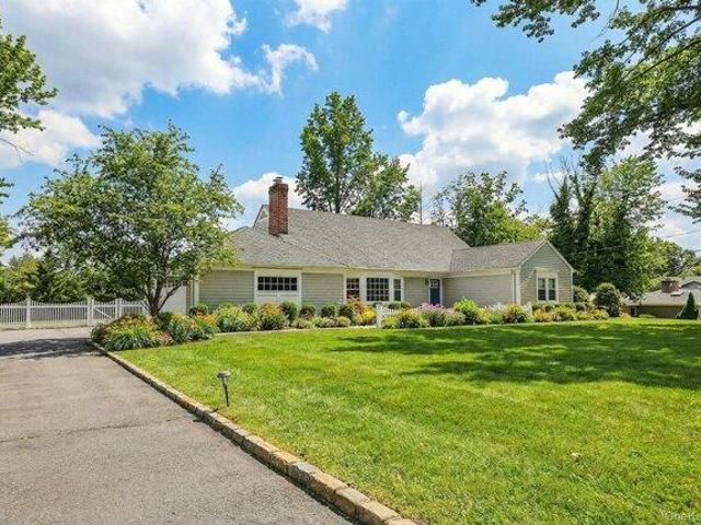 house with 5 bedroom, Port Washington NY DS102281506