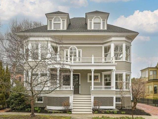 house with 5 bedroom, Portland ME DLS101707797
