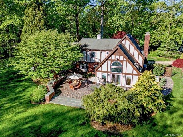 house with 5 bedroom, Pound Ridge NY ES105202989