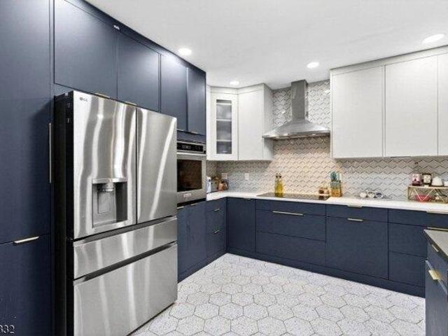 house with 5 bedroom, Plainfield NJ DS104234416