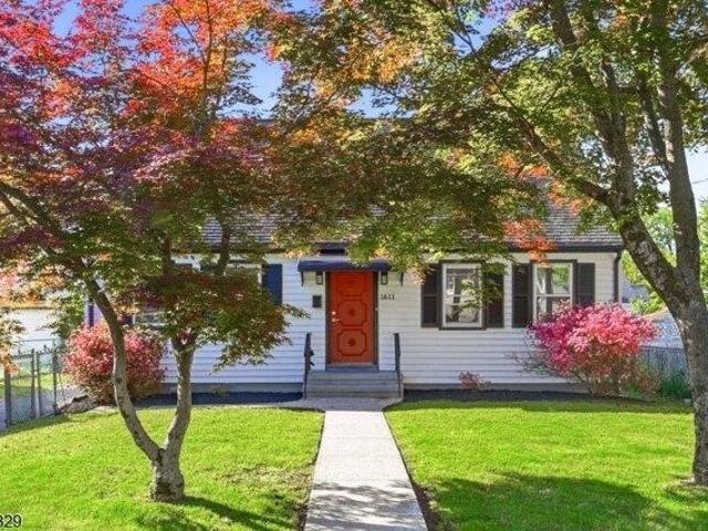 house with 5 bedroom, Plainfield NJ ES104540283