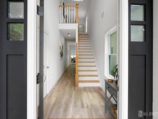 house with 5 bedroom, Plainfield NJ ES104807795