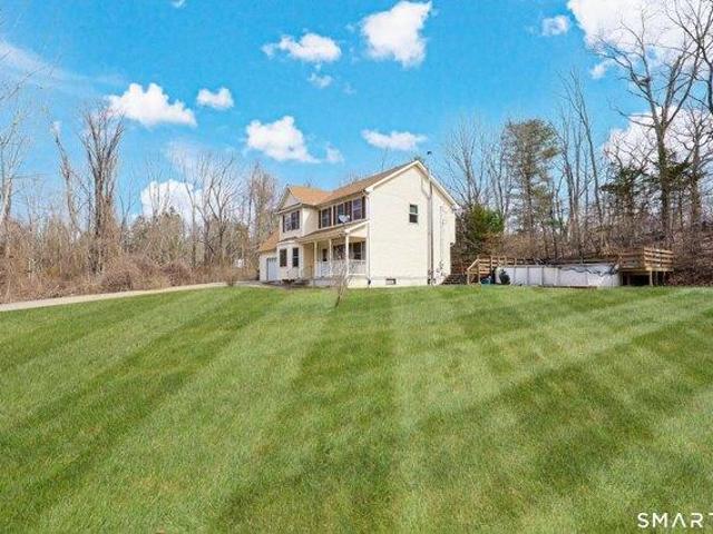 house with 5 bedroom, Plainfield CT DLS102476800
