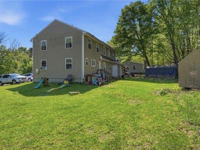 house with 5 bedroom, Plainfield CT ES104115421