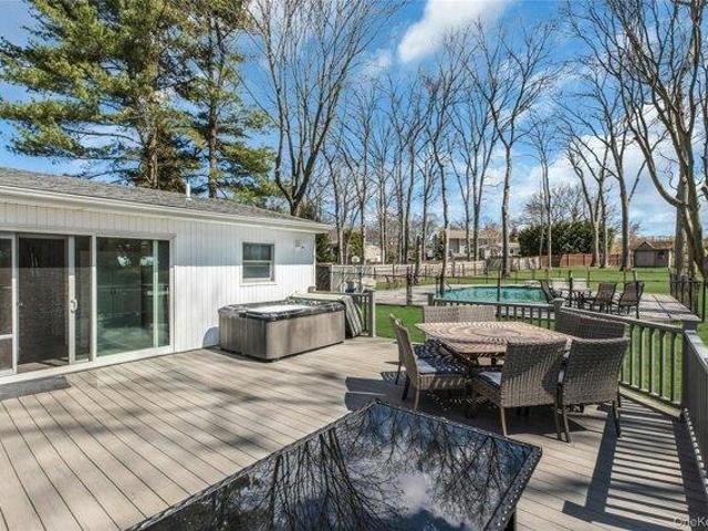 house with 5 bedroom, Plainview NY ES104901954