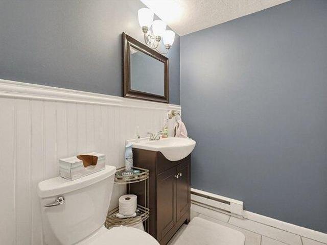 house with 5 bedroom, Plainville MA ES105080546