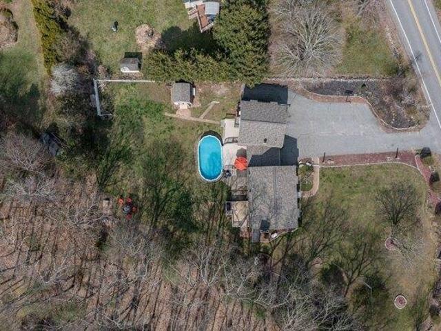 house with 5 bedroom, Plaistow NH DS103071599