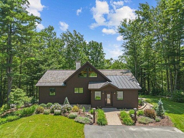 house with 5 bedroom, Plymouth VT ES105158342