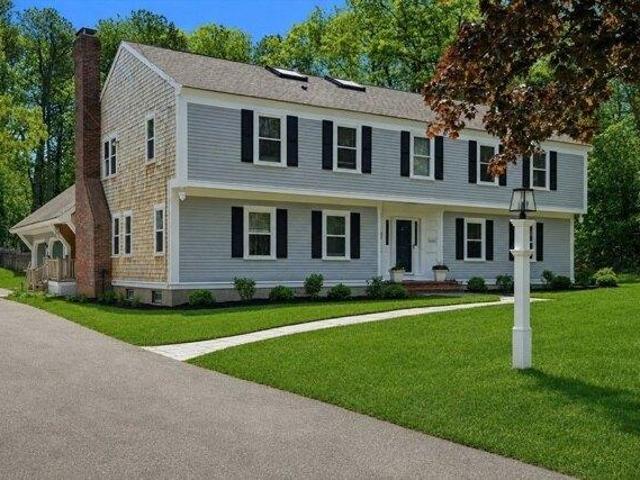 house with 5 bedroom, Plymouth MA DS104045501