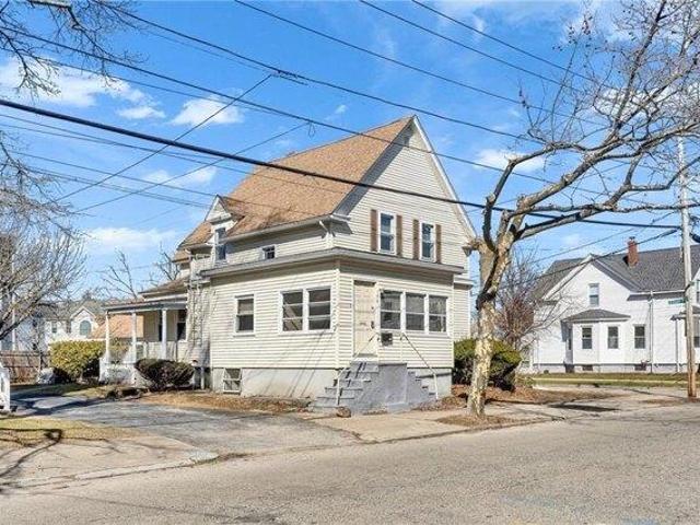 house with 5 bedroom, Providence RI DS102477159