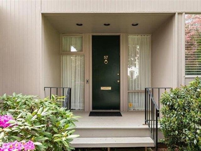 house with 5 bedroom, Providence RI DS103016726