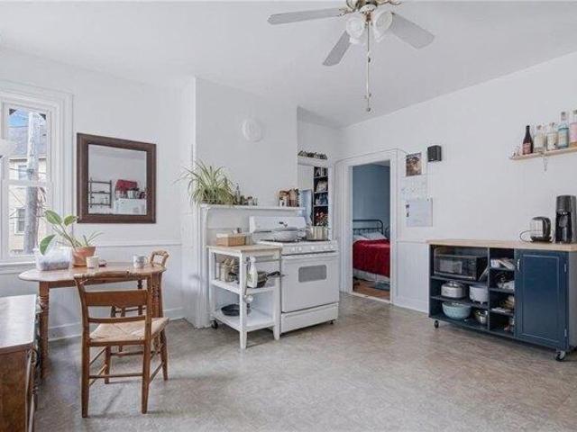 house with 5 bedroom, Providence RI DS103968233