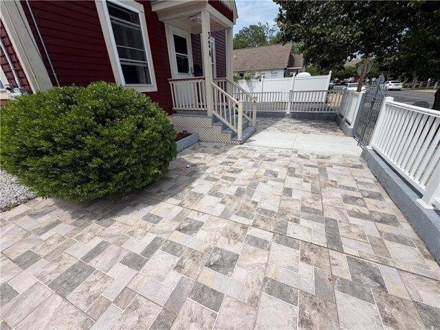 house with 5 bedroom, Providence RI ES104077753