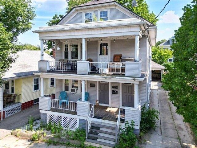 house with 5 bedroom, Providence RI ES104758229