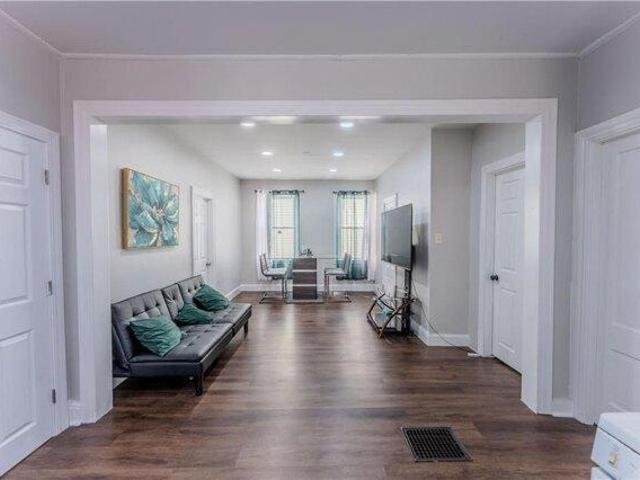 house with 5 bedroom, Providence RI ES104759660
