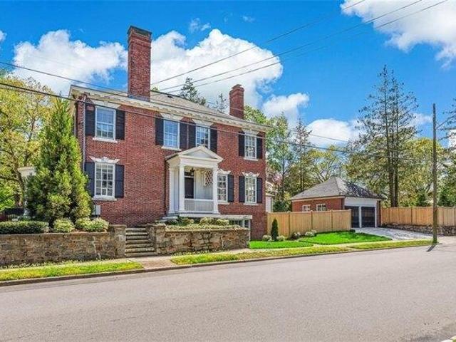 house with 5 bedroom, Providence RI ES104759982