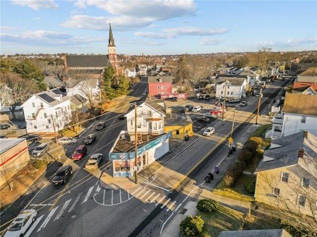 house with 5 bedroom, Providence RI ES103158331