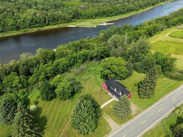 house with 5 bedroom, Presque Isle ME ES105203227