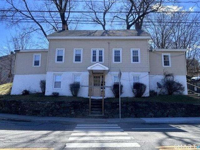 house with 5 bedroom, Putnam CT DLS102725174