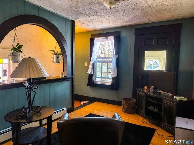 house with 5 bedroom, Putnam CT DS103432094