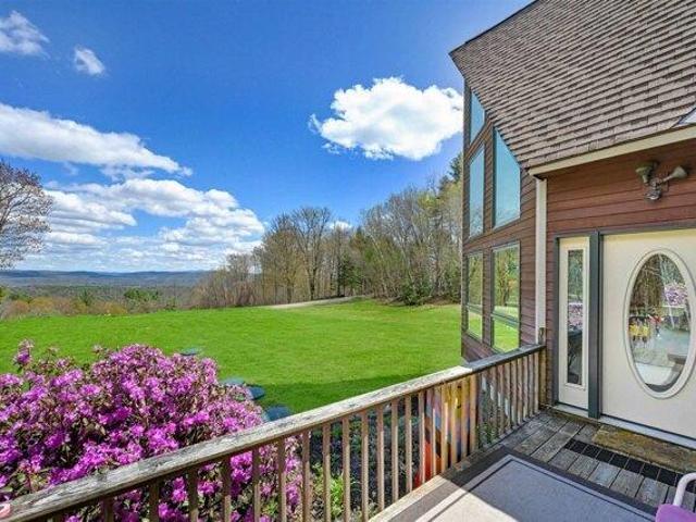 house with 5 bedroom, Putney VT DS102445605