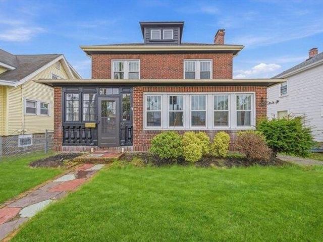 house with 5 bedroom, Quincy MA DS102371311