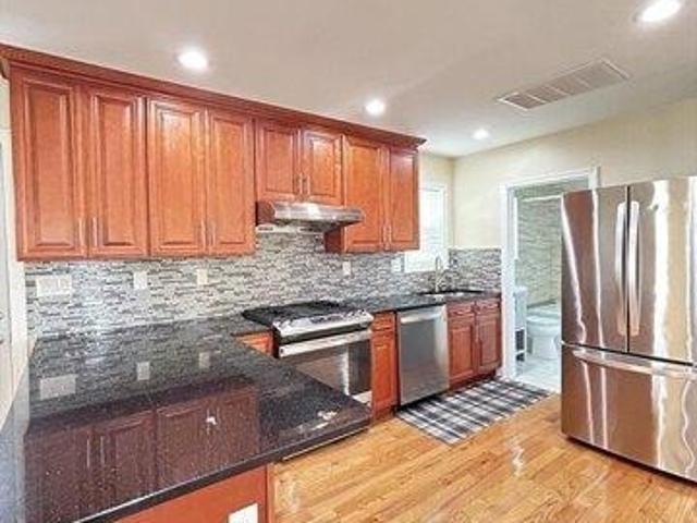house with 5 bedroom, Quincy MA DS103185762