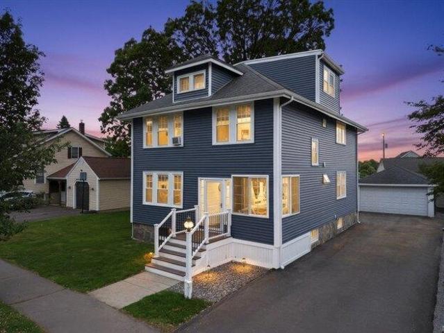 house with 5 bedroom, Quincy MA ES103440526