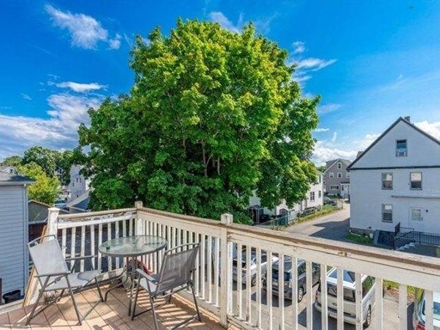 house with 5 bedroom, Quincy MA ES104830936