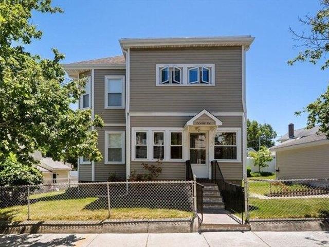 house with 5 bedroom, Quincy MA ES105080547