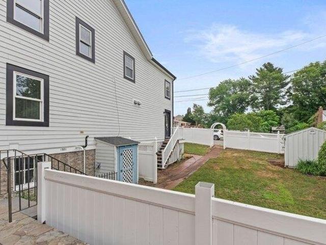 house with 5 bedroom, Randolph MA DS104408106