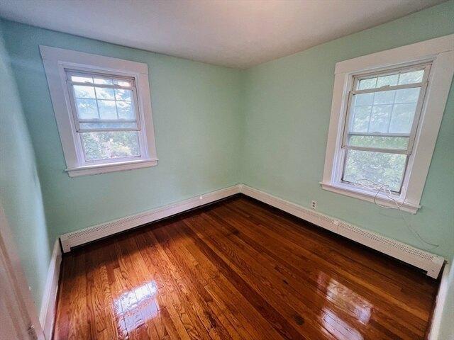 house with 5 bedroom, Randolph MA ES105143750