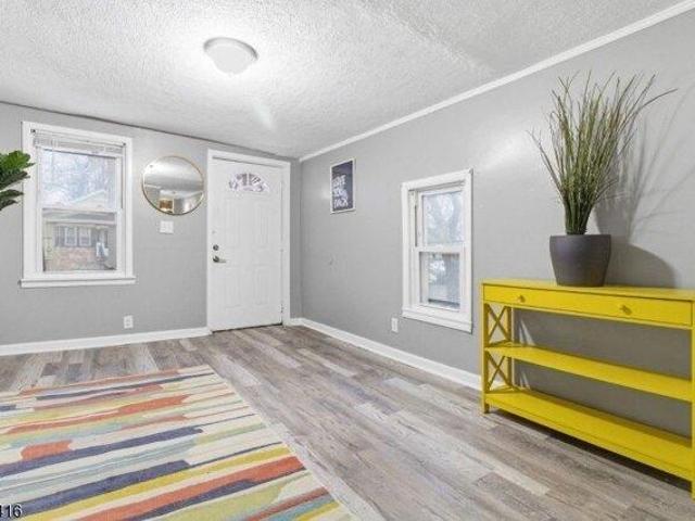 house with 5 bedroom, Rahway NJ ES103189742
