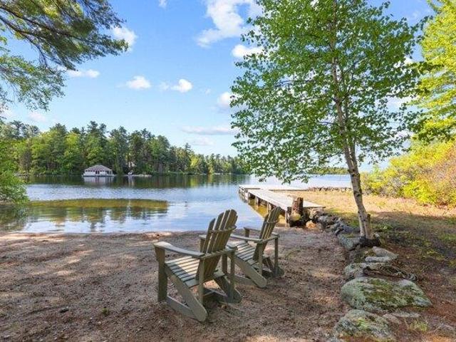 house with 5 bedroom, Raymond ME ES105116992