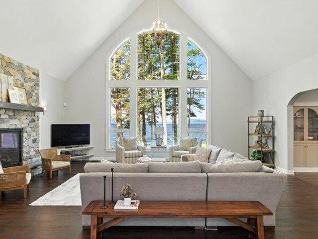 house with 5 bedroom, Raymond ME ES103070024