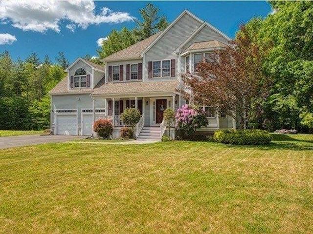 house with 5 bedroom, Raynham MA ES104791741