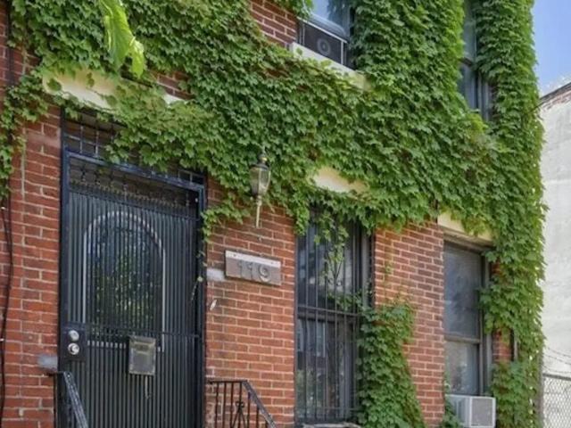 house with 5 bedroom, Redhook NY ES102245805