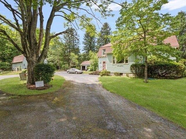 house with 5 bedroom, Rehoboth MA DS104150954