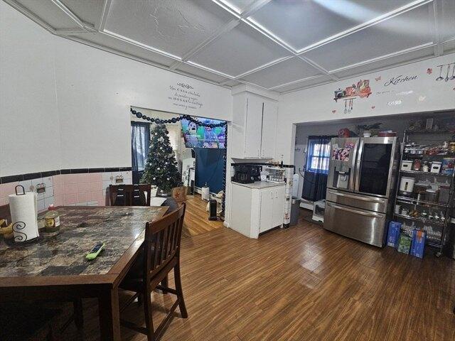 house with 5 bedroom, Revere MA DLS103101155