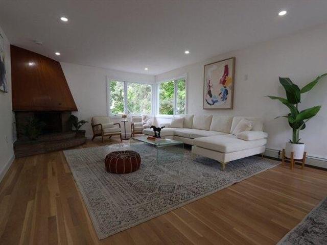 house with 5 bedroom, Revere MA DS102632539