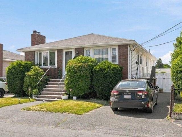 house with 5 bedroom, Revere MA DS103808610