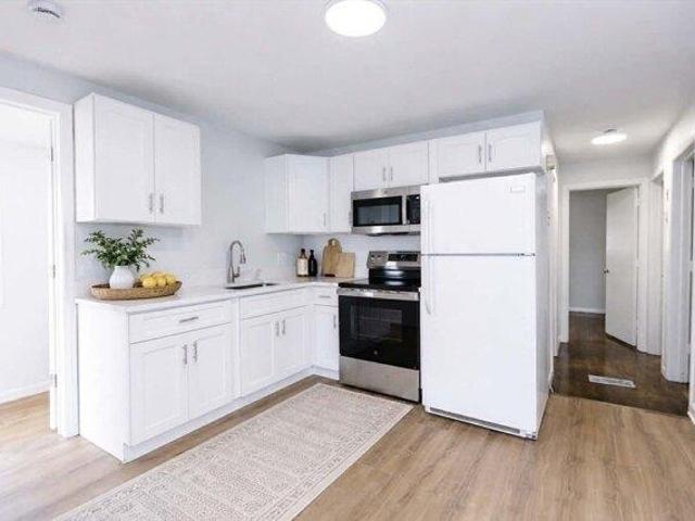 house with 5 bedroom, Revere MA DS103036555